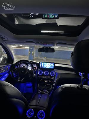 Mercedes-Benz C 300 2016 Viļņa, ar dzinēja tilpumu 2.00 L un nobraukumu 136 tūkst. km par 16500 €, foto 8 vietnē AUTOMOTO.COM.LV