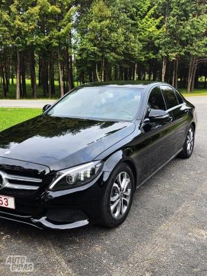 Mercedes-Benz C 300 2017 Mažeikiai, ar dzinēja tilpumu 2.00 L un nobraukumu 190 tūkst. km par 16250 €, foto 3 vietnē AUTOMOTO.COM.LV