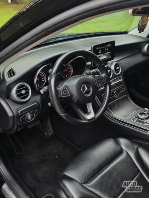 Mercedes-Benz C 300 2017 Mažeikiai, ar dzinēja tilpumu 2.00 L un nobraukumu 190 tūkst. km par 16250 €, foto 12 vietnē AUTOMOTO.COM.LV