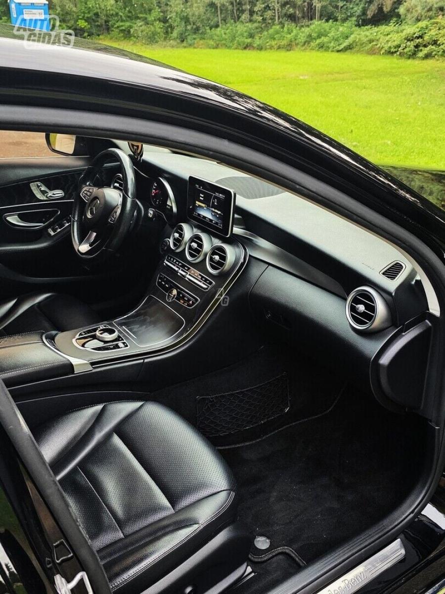 Mercedes-Benz C 300 2017 Mažeikiai, ar dzinēja tilpumu 2.00 L un nobraukumu 190 tūkst. km par 16250 €, foto 13 vietnē AUTOMOTO.COM.LV