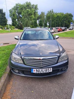 Мерседес Ц 300 2008 в Ионава, объемом двигателя 3.00 л и пробегом 436 тыс. км за 3000 €, фото 6 на AUTOMOTO.COM.LV