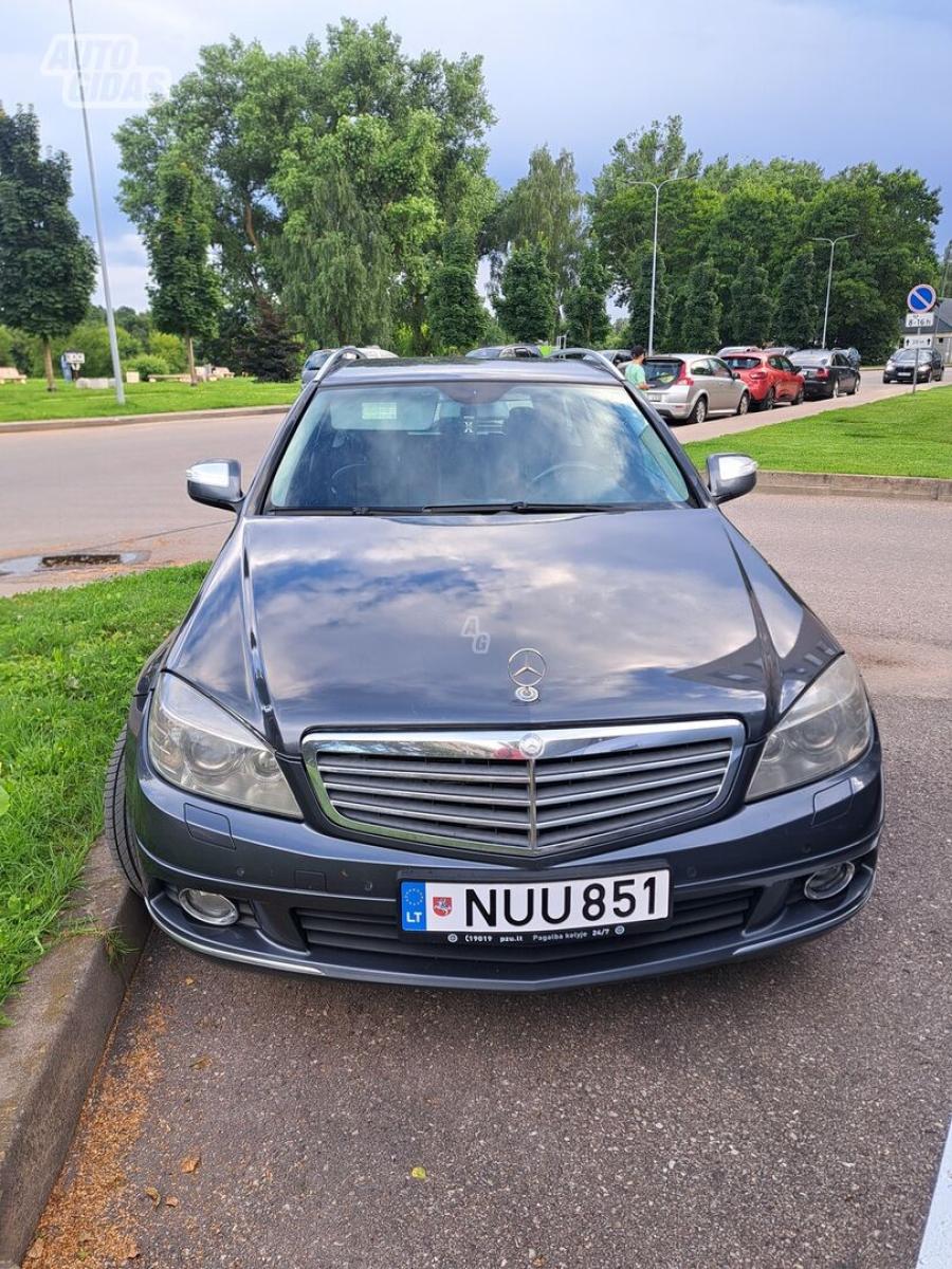 Мерседес Ц 300 2008 в Ионава, объемом двигателя 3.00 л и пробегом 436 тыс. км за 3000 €, фото 6 на AUTOMOTO.COM.LV