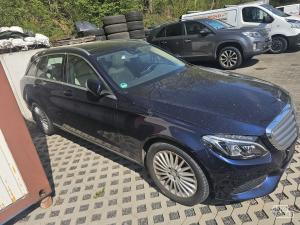 Mercedes-Benz C 300 2016 in Kaunas, with an engine capacity of 2.10 L and mileage of 279 thousand km for 8450 €, photo  on AUTOMOTO.COM.LV