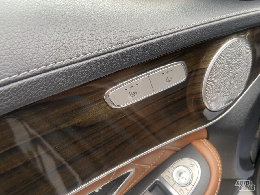 Mercedes-Benz C 300 2016 Klaipėda, ar dzinēja tilpumu 2.20 L un nobraukumu 220 tūkst. km par 15000 €, foto 9 vietnē AUTOMOTO.COM.LV