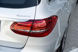 Mercedes-Benz C 300 2019 in Vilnius, with an engine capacity of 2.00 L and mileage of 110 thousand km for 22900 €, photo 11 on AUTOMOTO.COM.LV