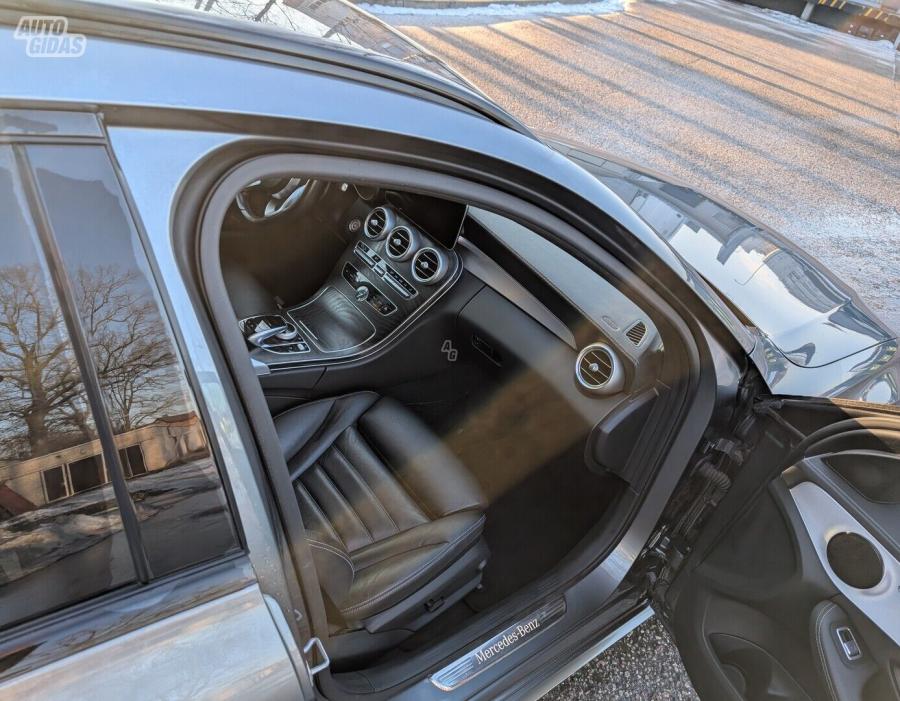 Mercedes-Benz C 300 2020 Marijampole, ar dzinēja tilpumu 2.00 L un nobraukumu 189 tūkst. km par 24750 €, foto 8 vietnē AUTOMOTO.COM.LV