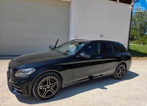 Mercedes-Benz C 300 2020 Klaipėda, ar dzinēja tilpumu 2.00 L un nobraukumu 129 tūkst. km par 24999 €, foto  vietnē AUTOMOTO.COM.LV