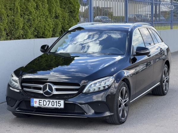 Mercedes-Benz C 300 2020 Viļņa, ar dzinēja tilpumu 2.00 L un nobraukumu 262 tūkst. km par 16700 €, foto 1 vietnē AUTOMOTO.COM.LV