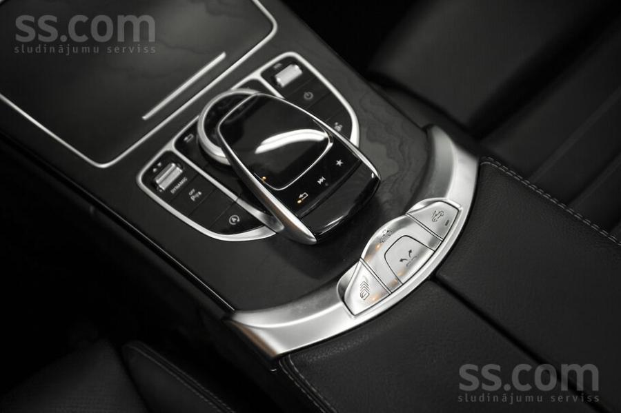 Balts Mercedes-Benz C 300 2017 Tukums, ar dzinēja tilpumu 2.00 L un nobraukumu 0 tūkst. km par 32000 €, foto 21 vietnē AUTOMOTO.COM.LV