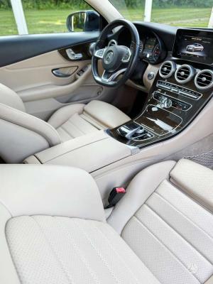 Белый Мерседес Ц 300 2017 в Вильнюс, объемом двигателя 1.99 л и пробегом 156 тыс. км за 22000 €, фото 12 на AUTOMOTO.COM.LV