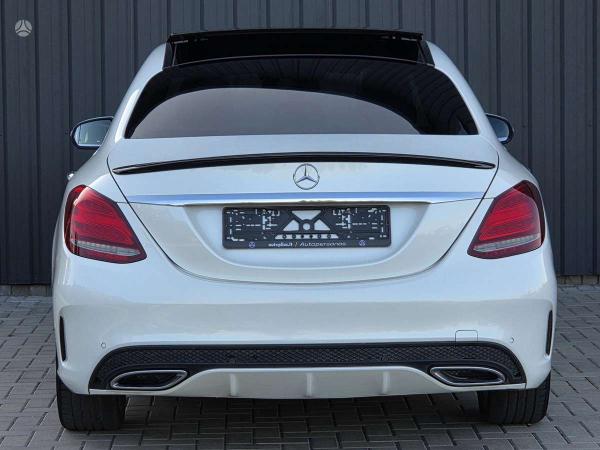 Balts Mercedes-Benz C 300 2014 Kauņa, ar dzinēja tilpumu 2.14 L un nobraukumu 240 tūkst. km par 14500 €, foto 9 vietnē AUTOMOTO.COM.LV