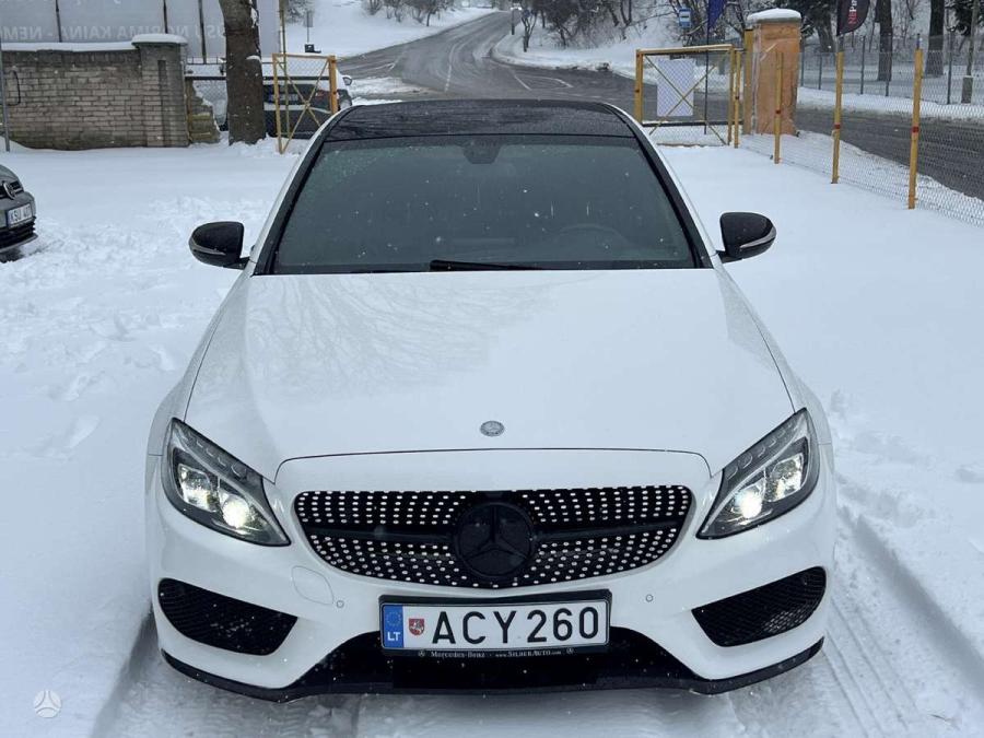Balts Mercedes-Benz C 300 2015 Viļņa, ar dzinēja tilpumu 2.00 L un nobraukumu 130 tūkst. km par 17000 €, foto 7 vietnē AUTOMOTO.COM.LV