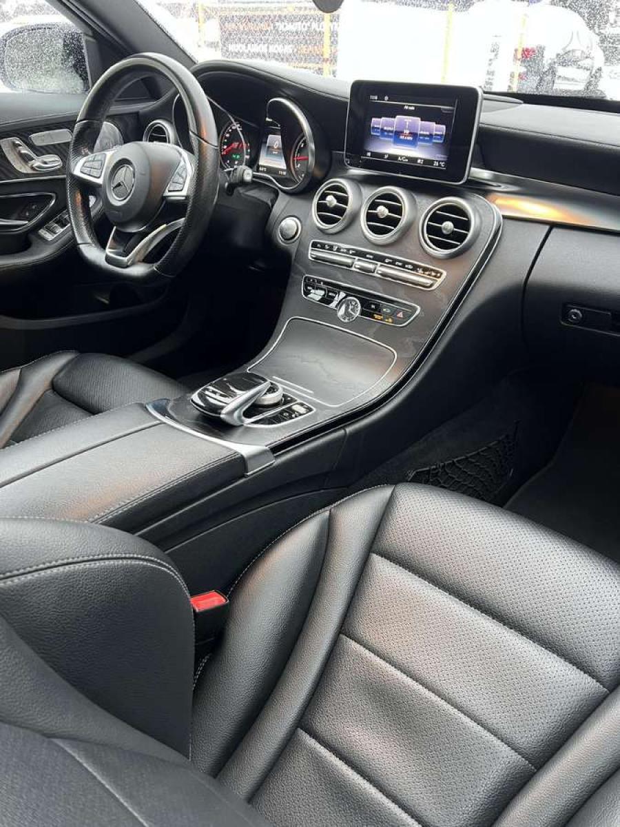 Balts Mercedes-Benz C 300 2015 Viļņa, ar dzinēja tilpumu 2.00 L un nobraukumu 130 tūkst. km par 17000 €, foto 8 vietnē AUTOMOTO.COM.LV