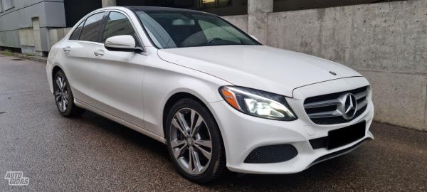 Balts Mercedes-Benz C 300 2015 Viļņa, ar dzinēja tilpumu 2.00 L un nobraukumu 170 tūkst. km par 8400 €, foto 4 vietnē AUTOMOTO.COM.LV