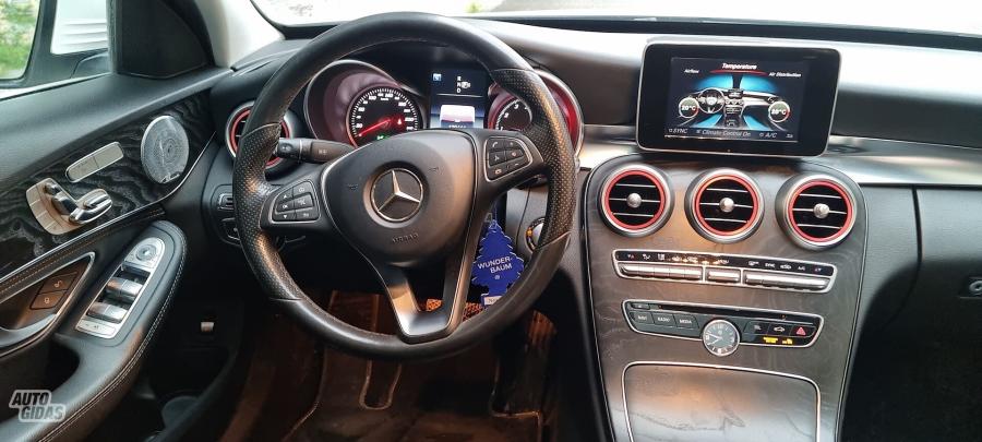Balts Mercedes-Benz C 300 2015 Viļņa, ar dzinēja tilpumu 2.00 L un nobraukumu 170 tūkst. km par 8400 €, foto 9 vietnē AUTOMOTO.COM.LV