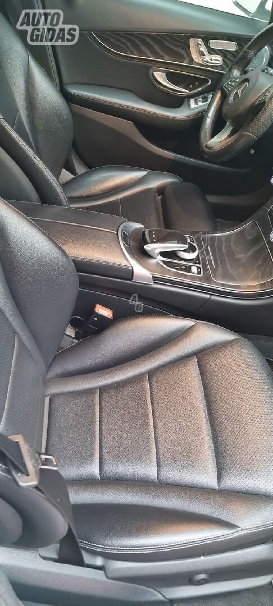 Balts Mercedes-Benz C 300 2015 Viļņa, ar dzinēja tilpumu 2.00 L un nobraukumu 170 tūkst. km par 8400 €, foto 14 vietnē AUTOMOTO.COM.LV