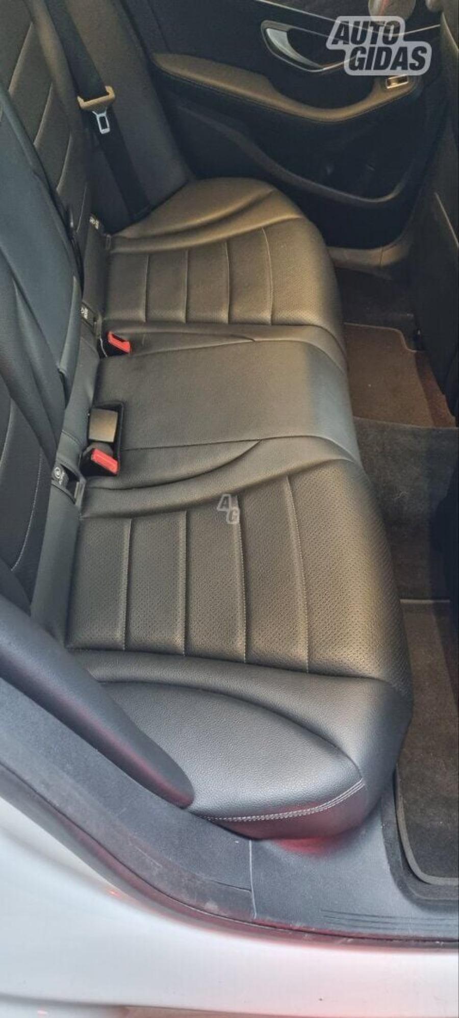 Balts Mercedes-Benz C 300 2015 Viļņa, ar dzinēja tilpumu 2.00 L un nobraukumu 170 tūkst. km par 8400 €, foto 15 vietnē AUTOMOTO.COM.LV