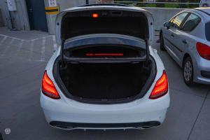Balts Mercedes-Benz C 300 2015 Viļņa, ar dzinēja tilpumu 1.99 L un nobraukumu 161 tūkst. km par 14500 €, foto 9 vietnē AUTOMOTO.COM.LV