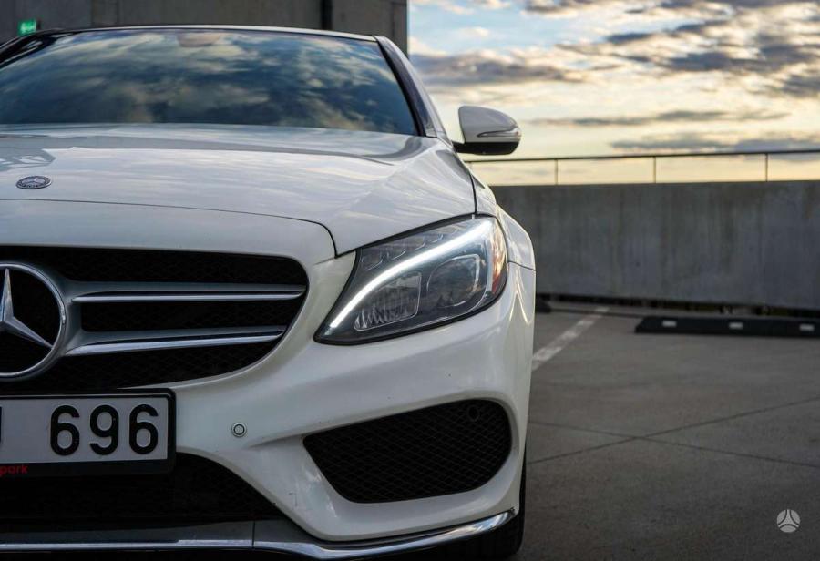 Balts Mercedes-Benz C 300 2015 Viļņa, ar dzinēja tilpumu 1.99 L un nobraukumu 161 tūkst. km par 14500 €, foto 10 vietnē AUTOMOTO.COM.LV