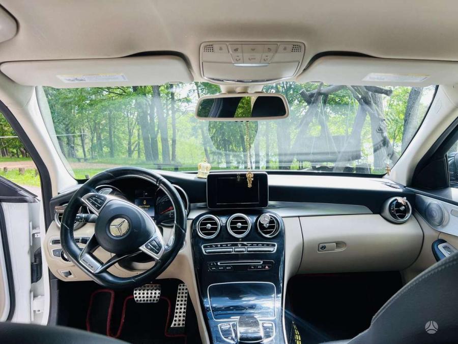 Balts Mercedes-Benz C 300 2016 Jonava, ar dzinēja tilpumu 1.99 L un nobraukumu 120 tūkst. km par 18500 €, foto 5 vietnē AUTOMOTO.COM.LV