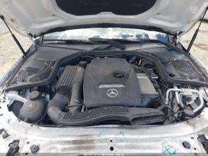 Balts Mercedes-Benz C 300 2016 Klaipėda, ar dzinēja tilpumu 1.99 L un nobraukumu 140 tūkst. km par 9800 €, foto 6 vietnē AUTOMOTO.COM.LV