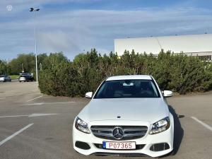 Balts Mercedes-Benz C 300 2016 Šauļi, ar dzinēja tilpumu 1.99 L un nobraukumu 198 tūkst. km par 14900 €, foto 4 vietnē AUTOMOTO.COM.LV