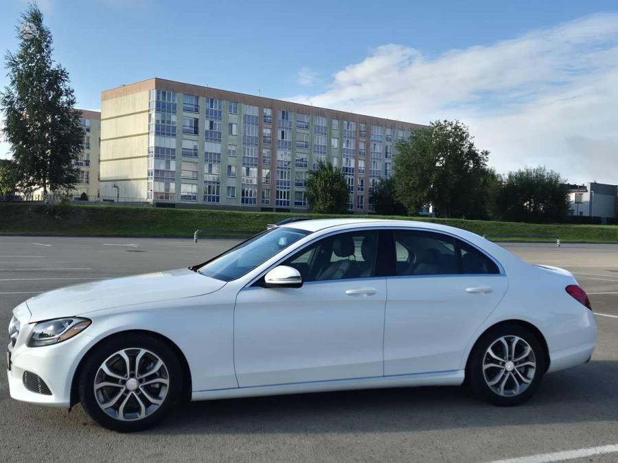 Balts Mercedes-Benz C 300 2016 Šauļi, ar dzinēja tilpumu 1.99 L un nobraukumu 198 tūkst. km par 14900 €, foto 6 vietnē AUTOMOTO.COM.LV