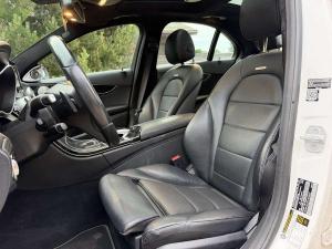 White Mercedes-Benz C 300 2017 in Vilnius, with an engine capacity of 1.99 L and mileage of 155 thousand km for 13900 €, photo 10 on AUTOMOTO.COM.LV