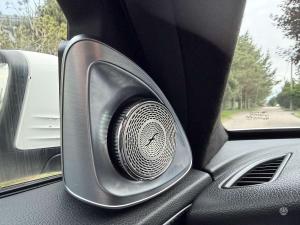 White Mercedes-Benz C 300 2017 in Vilnius, with an engine capacity of 1.99 L and mileage of 155 thousand km for 13900 €, photo 16 on AUTOMOTO.COM.LV