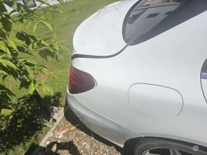 White Mercedes-Benz C 300 2017 in Vilnius, with an engine capacity of 2.00 L and mileage of 135 thousand km for 9900 €, photo 9 on AUTOMOTO.COM.LV