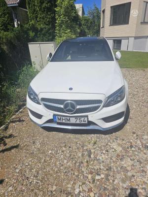 White Mercedes-Benz C 300 2017 in Vilnius, with an engine capacity of 2.00 L and mileage of 135 thousand km for 9900 €, photo 19 on AUTOMOTO.COM.LV