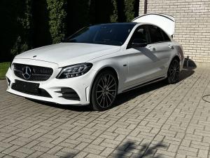 Balts Mercedes-Benz C 300 2019 Kauņa, ar dzinēja tilpumu 2.00 L un nobraukumu 85 tūkst. km par 23500 €, foto 3 vietnē AUTOMOTO.COM.LV