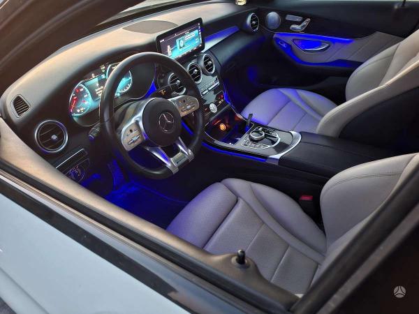 Balts Mercedes-Benz C 300 2020 Šauļi, ar dzinēja tilpumu 2.00 L un nobraukumu 110 tūkst. km par 16500 €, foto 9 vietnē AUTOMOTO.COM.LV
