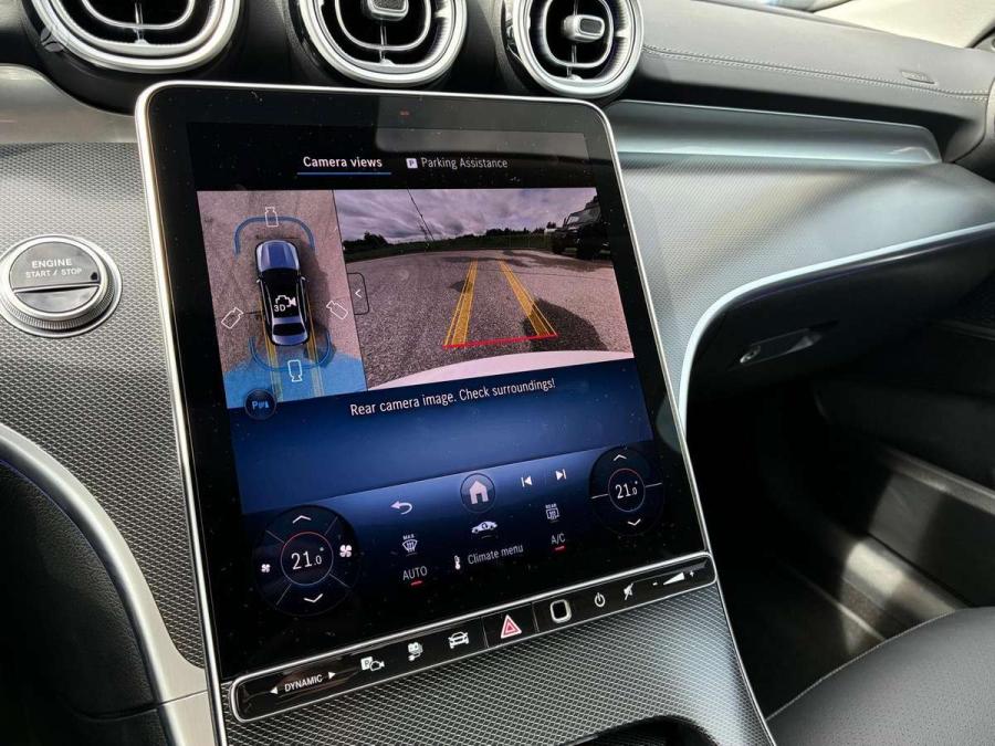 Белый Мерседес Ц 300 2025 в Каунас, объемом двигателя 2.00 л и пробегом 9 тыс. км за 49900 €, фото 27 на AUTOMOTO.COM.LV