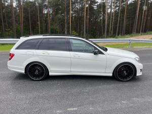 Balts Mercedes-Benz C 300 2011 Kauņa, ar dzinēja tilpumu 2.99 L un nobraukumu 289 tūkst. km par 9000 €, foto 5 vietnē AUTOMOTO.COM.LV