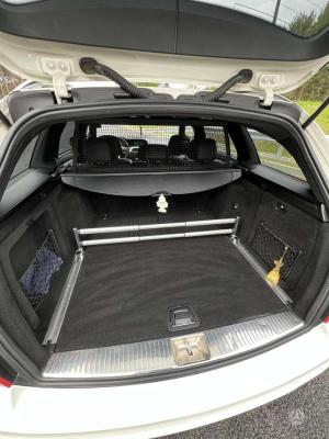 Balts Mercedes-Benz C 300 2011 Kauņa, ar dzinēja tilpumu 2.99 L un nobraukumu 289 tūkst. km par 9000 €, foto 18 vietnē AUTOMOTO.COM.LV