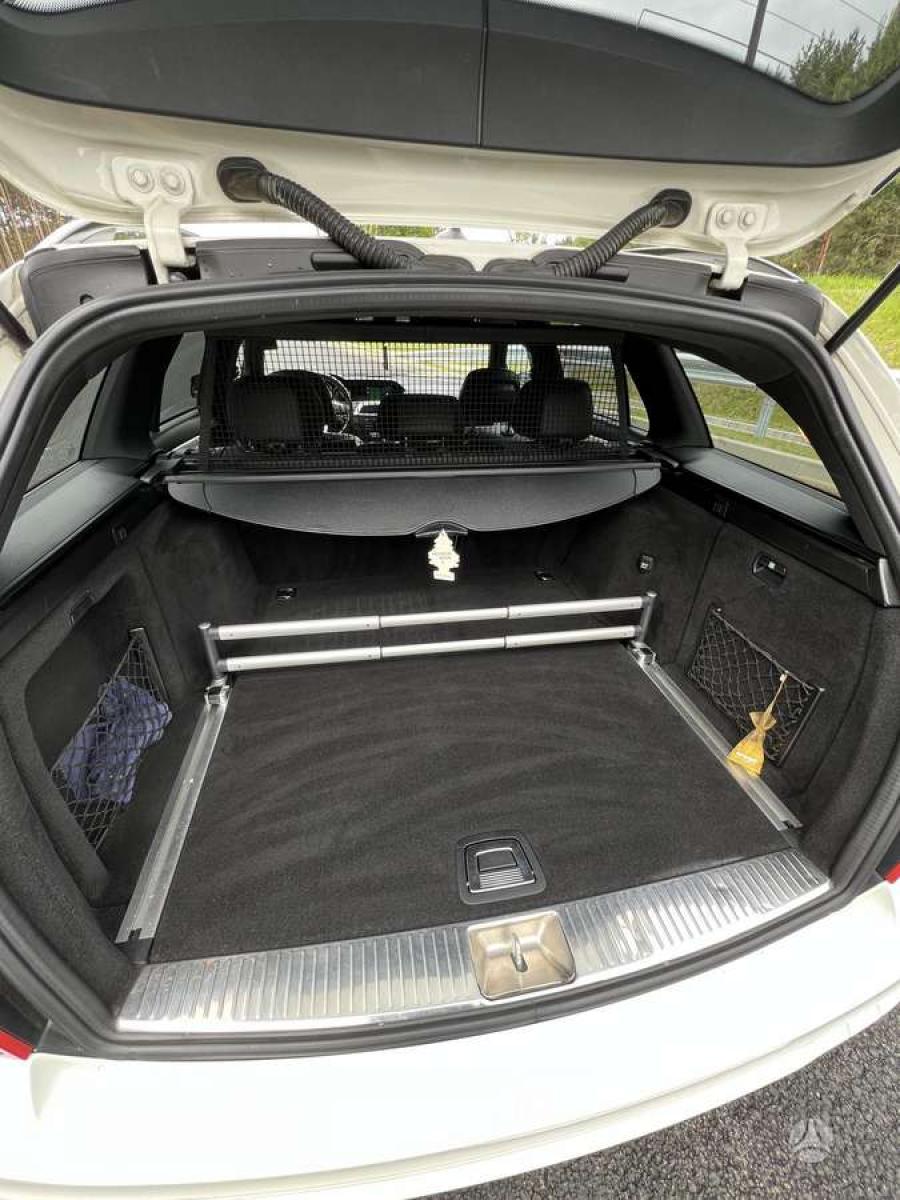 Balts Mercedes-Benz C 300 2011 Kauņa, ar dzinēja tilpumu 2.99 L un nobraukumu 289 tūkst. km par 9000 €, foto 18 vietnē AUTOMOTO.COM.LV
