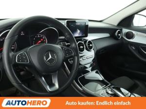 White Mercedes-Benz C 300 2018 in Kaunas, with an engine capacity of 2.00 L and mileage of 94 thousand km for 25274 €, photo 11 on AUTOMOTO.COM.LV