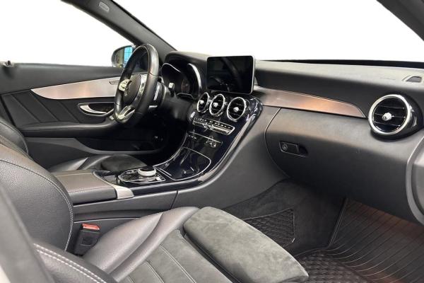 Balts Mercedes-Benz C 300 2020 Kauņa, ar dzinēja tilpumu 0.00 L un nobraukumu 81 tūkst. km par 30219 €, foto 10 vietnē AUTOMOTO.COM.LV