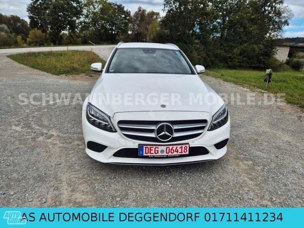 Balts Mercedes-Benz C 300 2020 Kauņa, ar dzinēja tilpumu 2.00 L un nobraukumu 79 tūkst. km par 24459 €, foto 2 vietnē AUTOMOTO.COM.LV