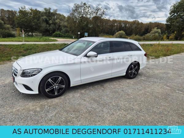 Balts Mercedes-Benz C 300 2020 Kauņa, ar dzinēja tilpumu 2.00 L un nobraukumu 79 tūkst. km par 24459 €, foto 3 vietnē AUTOMOTO.COM.LV