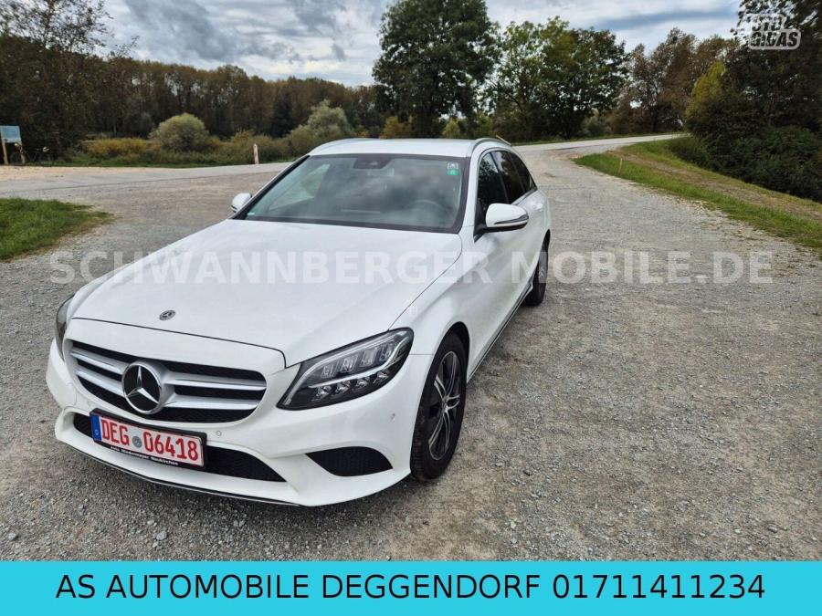 White Mercedes-Benz C 300 2020 in Kaunas, with an engine capacity of 2.00 L and mileage of 79 thousand km for 24459 €, photo 10 on AUTOMOTO.COM.LV