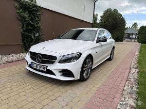 Balts Mercedes-Benz C 300 2020 Telšiai, ar dzinēja tilpumu 1.95 L un nobraukumu 271 tūkst. km par 19000 €, foto  vietnē AUTOMOTO.COM.LV