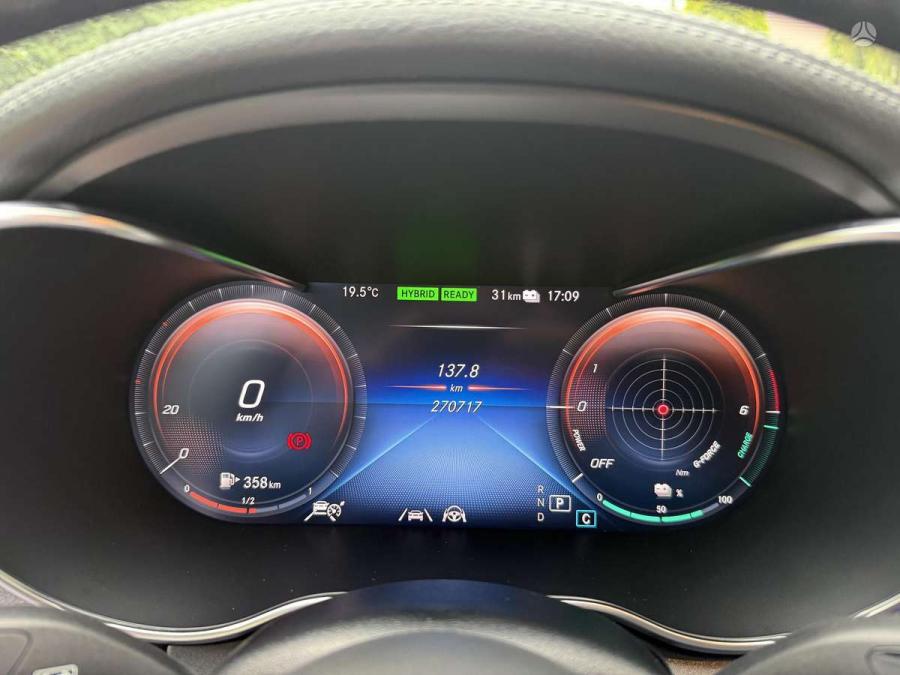 Белый Мерседес Ц 300 2020 в Тельшяй, объемом двигателя 1.95 л и пробегом 271 тыс. км за 19000 €, фото 15 на AUTOMOTO.COM.LV