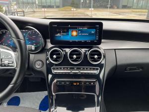 Balts Mercedes-Benz C 300 2020 Šauļi, ar dzinēja tilpumu 1.95 L un nobraukumu 180 tūkst. km par 18800 €, foto 13 vietnē AUTOMOTO.COM.LV
