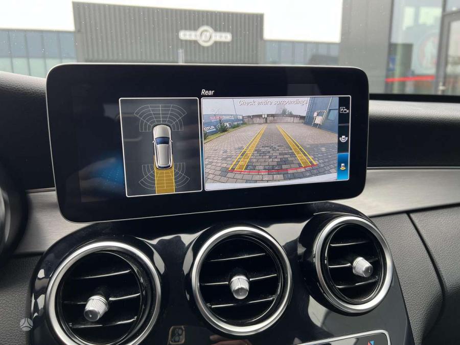 Balts Mercedes-Benz C 300 2020 Šauļi, ar dzinēja tilpumu 1.95 L un nobraukumu 180 tūkst. km par 18800 €, foto 17 vietnē AUTOMOTO.COM.LV