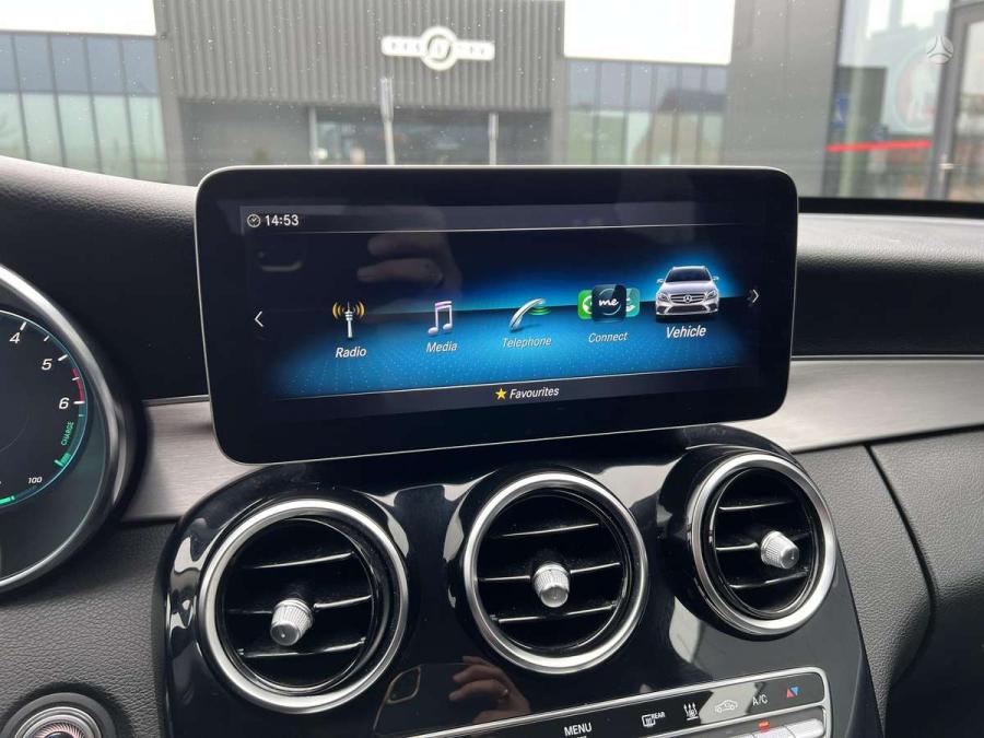 Balts Mercedes-Benz C 300 2020 Šauļi, ar dzinēja tilpumu 1.95 L un nobraukumu 180 tūkst. km par 18800 €, foto 19 vietnē AUTOMOTO.COM.LV