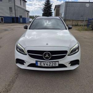 White Mercedes-Benz C 300 2021 in Taurage, with an engine capacity of 2.00 L and mileage of 121 thousand km for 19500 €, photo 4 on AUTOMOTO.COM.LV