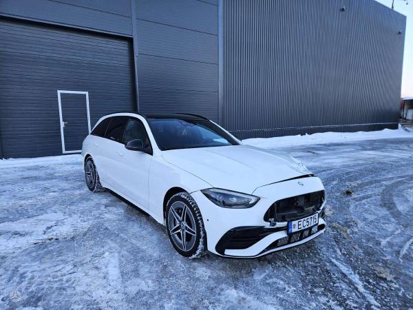 Balts Mercedes-Benz C 300 2022 Kauņa, ar dzinēja tilpumu 2.00 L un nobraukumu 63 tūkst. km par 19900 €, foto 1 vietnē AUTOMOTO.COM.LV