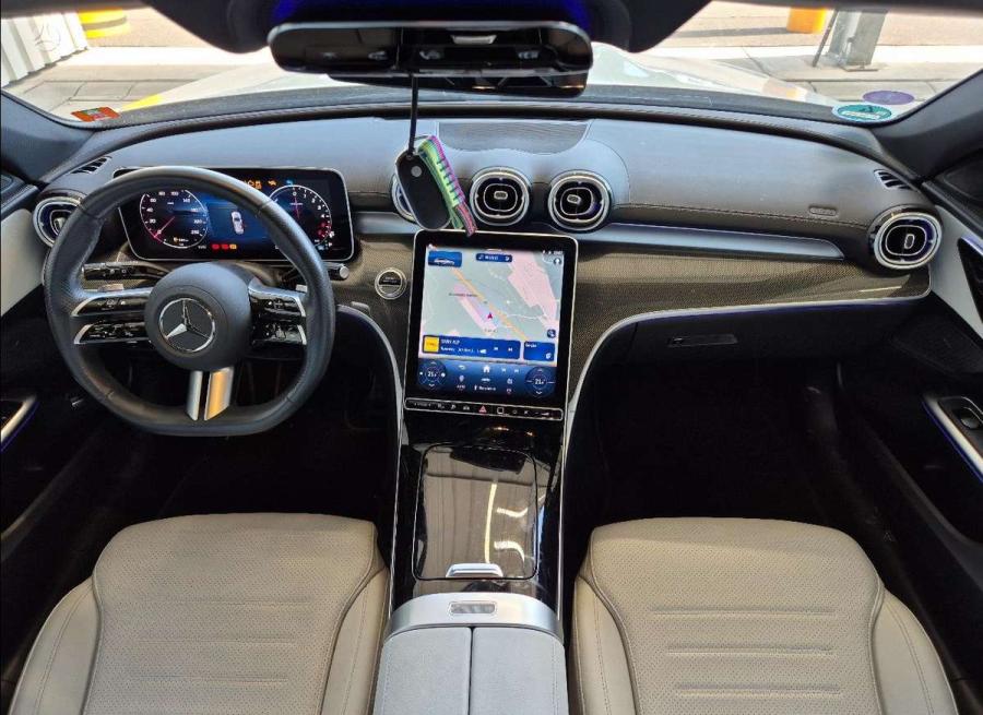 Balts Mercedes-Benz C 300 2024 Klaipėda, ar dzinēja tilpumu 1.99 L un nobraukumu 63 tūkst. km par 14300 €, foto 6 vietnē AUTOMOTO.COM.LV